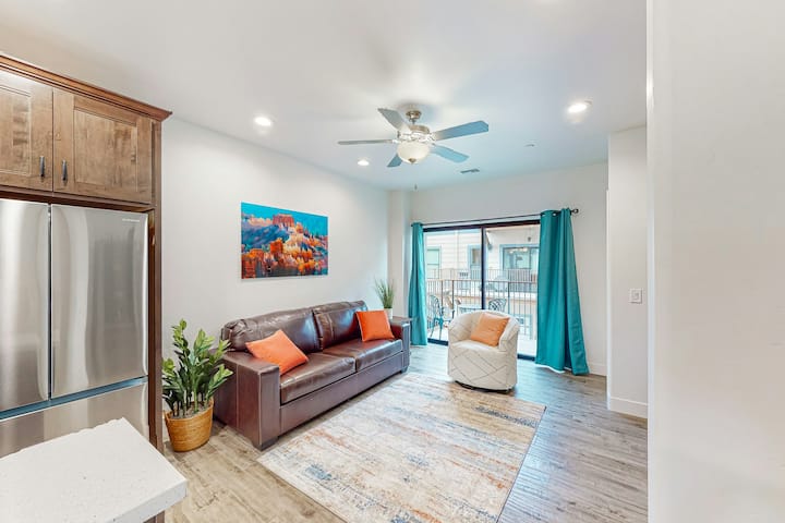 Brand-new Downtown Townhouse With Mountain Views - Flagstaff, AZ