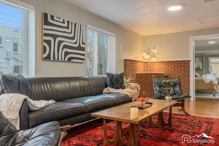 Elegant Retreat W/ Fire Pit, Backyard & Bbq - Baker - Denver