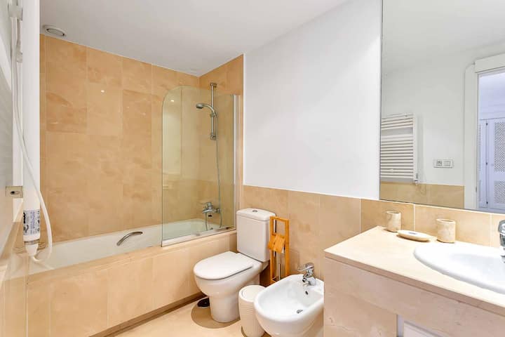 Yolo Spaces - Sotogrande Marina Luxury Apartment - Sotogrande