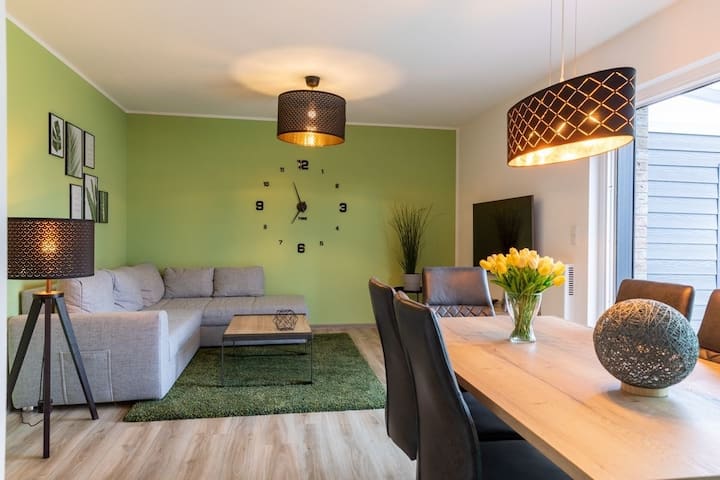 Ferienwohnung/app. Für 6 Gäste Mit 79m² In Barßel (152670) - Saterland