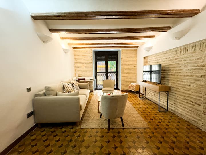 Brb4 Cozy Apartment With Private Patio - Valencia