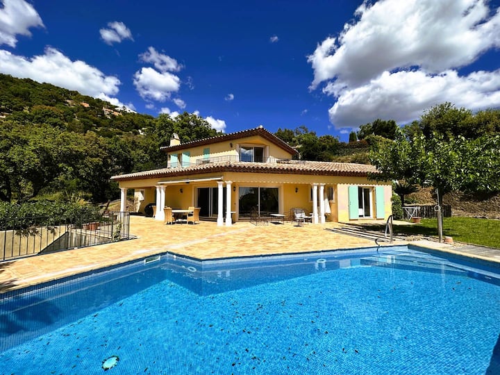 Provençal Villa For 10 People With Air Conditionin - Bormes-les-Mimosas