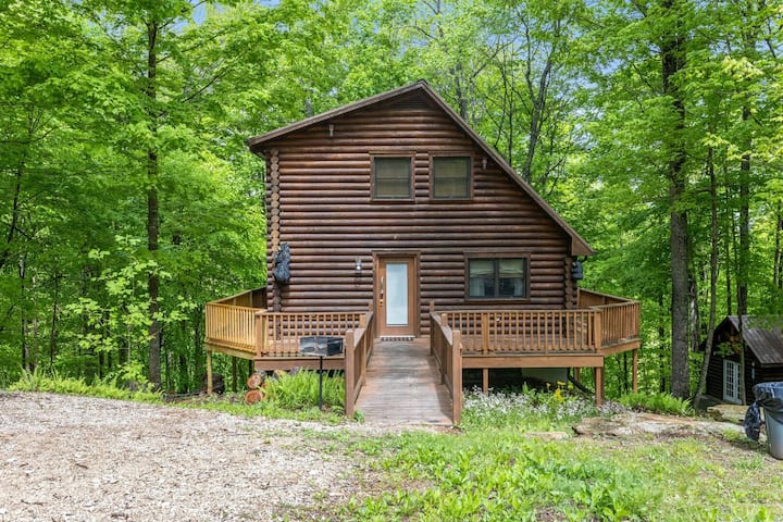 Birdsong- Hot Tub, Game Room, Firepit, Wifi - Slade, KY