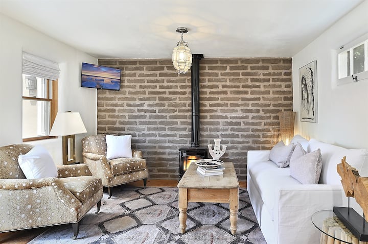 Dos Hermanas Casita 2 | Downtown | Courtyard - Santa Fe