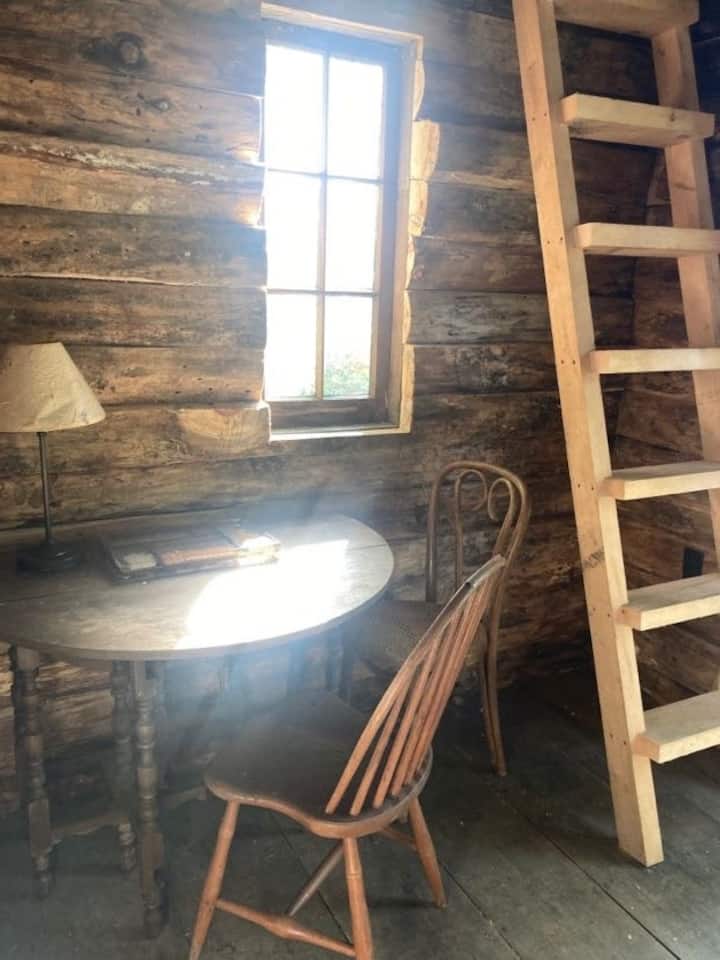 Cabin On Hippy Road - Camden, ME
