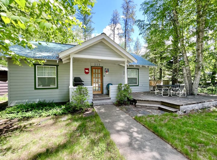 Wonderful West Glacier Basecamp Property - West Glacier, MT