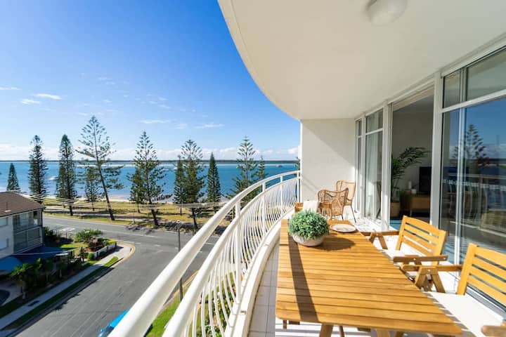 Beachfront Luxurious Oasis: Bbq, Sauna&pool & Spa - Gold Coast