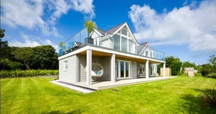 Llain Y Brenin By Birch Stays - Free Sunday Night* - Trearddur Bay