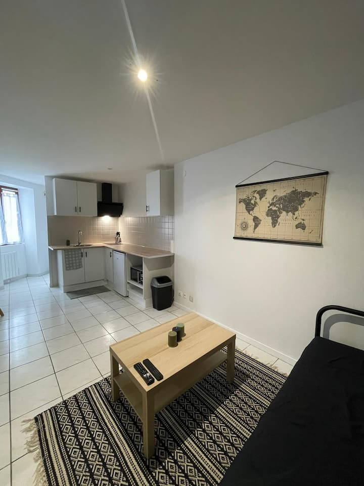 Charmant Studio « L’arnon » à Issoudun- Wifi - Issoudun