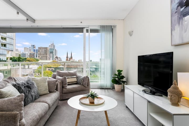 Darlinghurst Dream | Panoramic City Skyline Views - Sydney