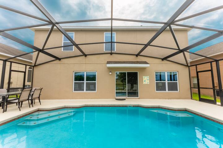 Spacious 5 Bedroom Villa With Pool Near Disney - Davenport, FL