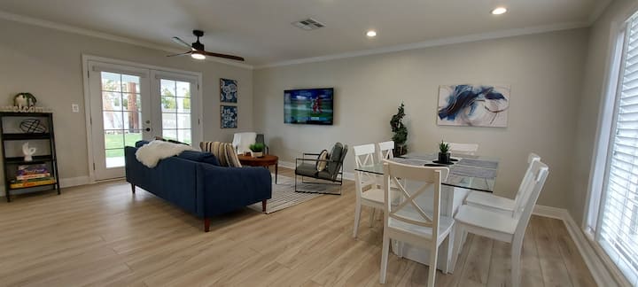 Beautiful Home In Downtown Simi Valley - Simi Valley, CA
