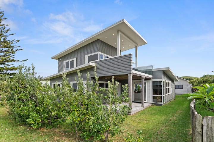 Matapouri Family Retreat - Matapouri Holiday Home - Tutukaka