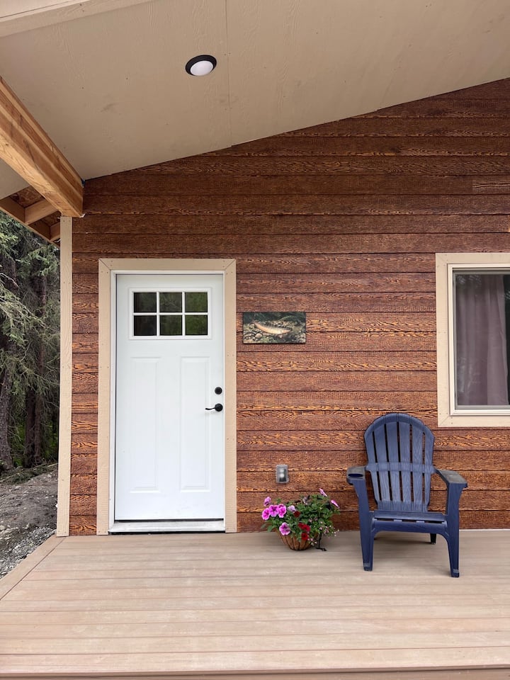 Eagle Landing - Silver Salmon Cabin - Cooper Landing, AK
