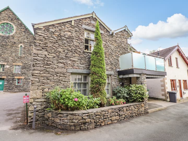 Workshop Cottage - Bowness-on-Windermere