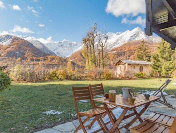 Cocon Avec Jardin Et Belle Vue Sur La Montagne - Névache