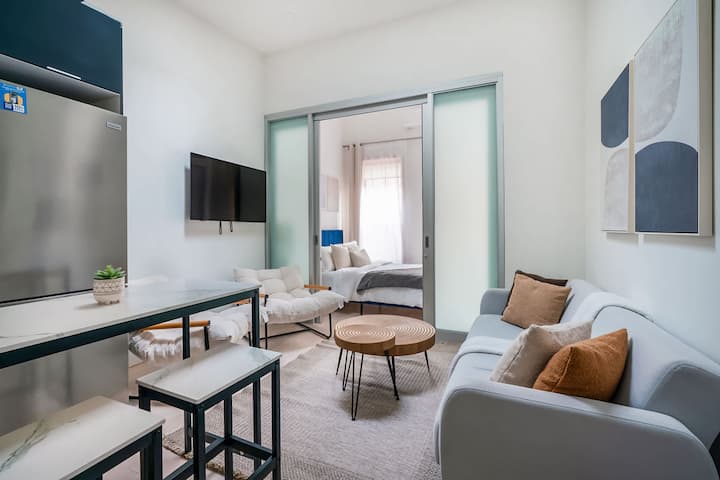 317-4b 1 Br Prime Ues - W/d Walk 2 C Park - Manhattan, NY