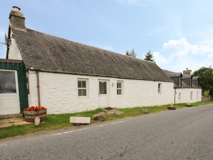 Osprey Cottage - Loch Laggan