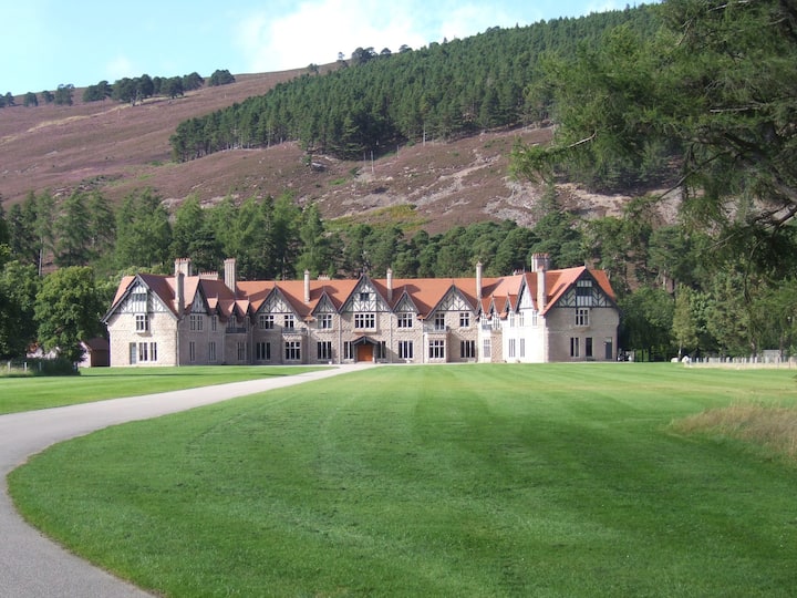 Dalvorar - Mar Lodge Estate - Braemar