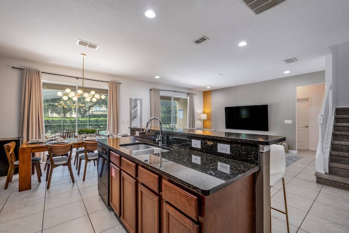 4344 - 7 Bedrooms With Private Pool - Floride