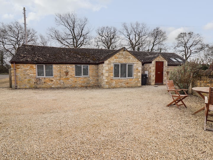 Peewit Barn - Moreton-in-Marsh