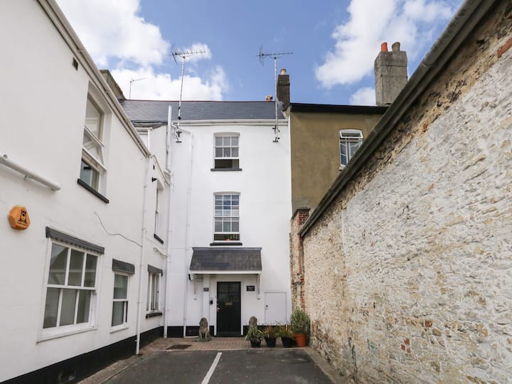 The Town House - Dorchester