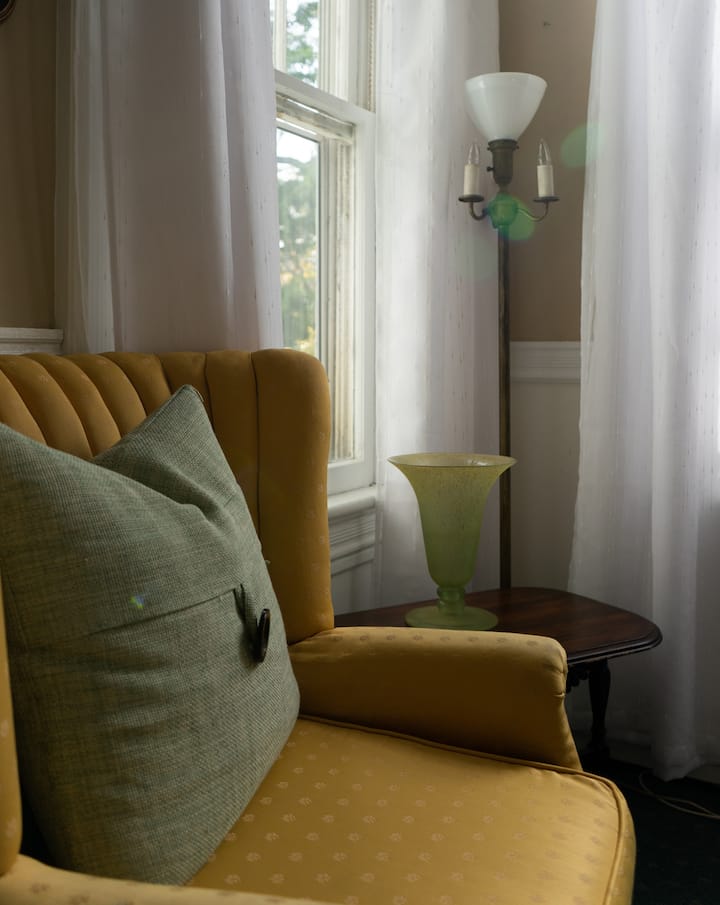 Dormer House - Anthony Hunsicker Room - Cape May, NJ