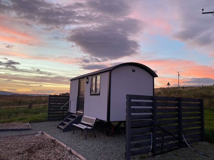 Shepherds Hut - Dunvegan