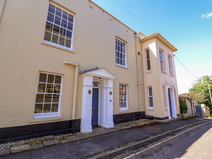 The Middle House - Norfolk