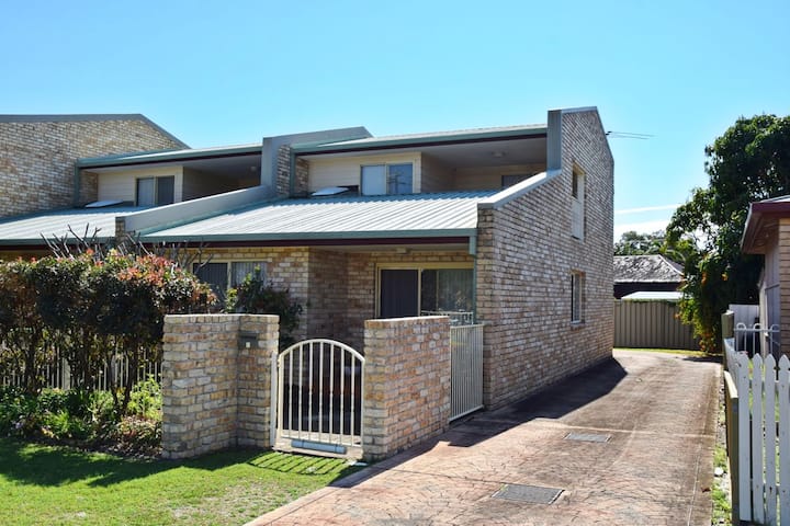 Pappy's Place - South West Rocks