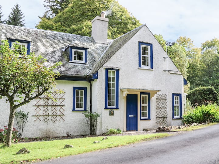 East Lodge - Scotland