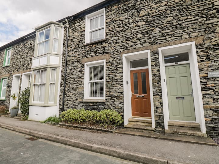 Raglan Cottage - Bowness-on-Windermere