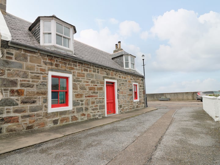 Dookers' Hoose - Cullen