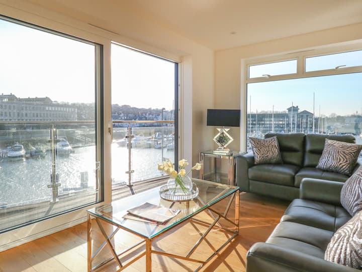 Harbourside Haven Apartment 3 - Weymouth