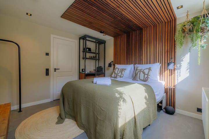 Luxurious And Modern Apartment|fully Private - Amsterdam
