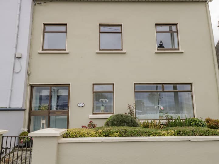 Sea Watch House - Clifden