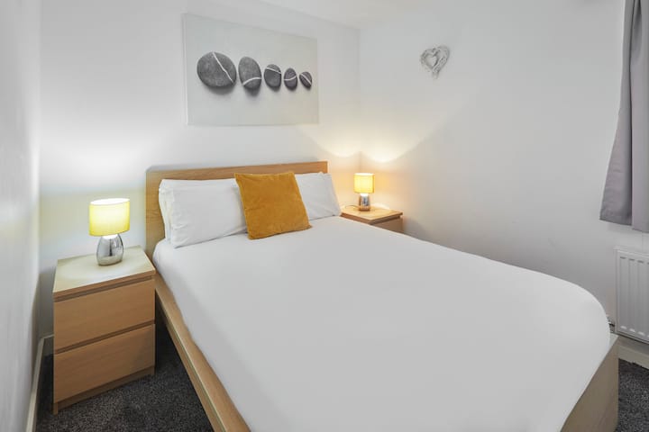 Host & Stay | Driftwood - Runswick Bay