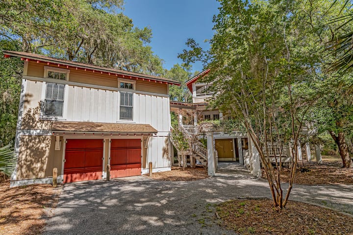 5 Bedroom Home In Creek Estates, Private Crofter - Bald Head Island, NC