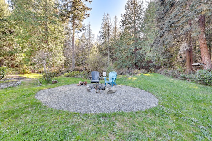 Secluded Port Townsend Retreat: Pets Welcome! - Port Townsend, WA