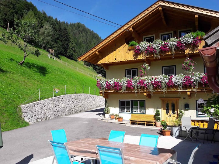 Holiday Apartment At The Farm - Alpbach
