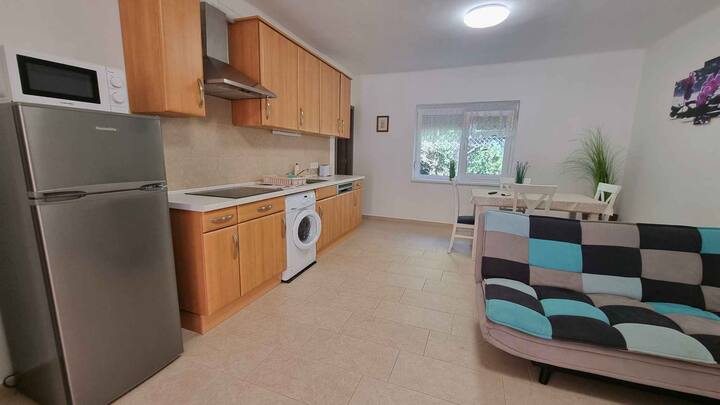 Holiday Apartment Renovated In 2021 With Air Condi - Balatonlelle