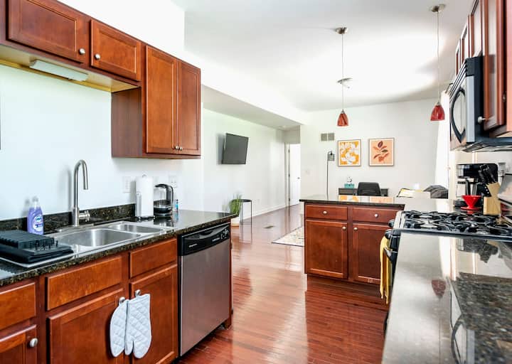 Stunning 1 Bedroom Near Short North - Columbus, OH