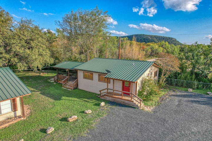 Bent River Cabin #2 @ Frio River Escape - Concan, TX