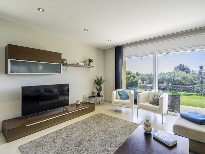 Winahost Casa Familiar Con Piscina - Granollers