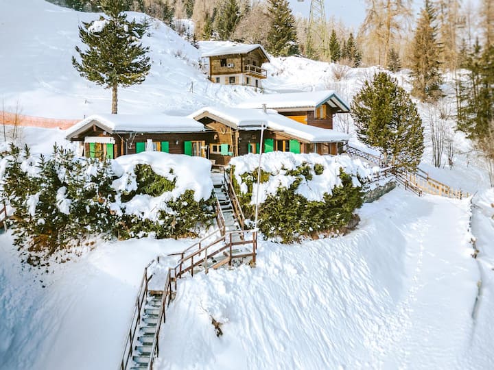 Chalet Gentil | Family Friendly | Mountain Getaway - La Tzoumaz