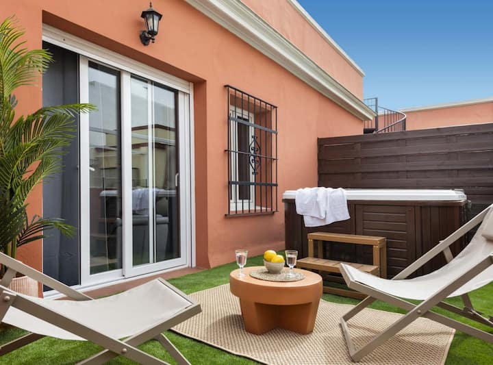 Suites Maestranza - Santas Patronas By Magno Apartments. Estudio Con Jacuzzi En Terraza Privada - Sevilla