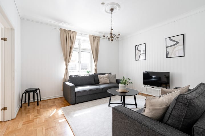 Historical 2br Apt With Sauna & Great Location - Tampere