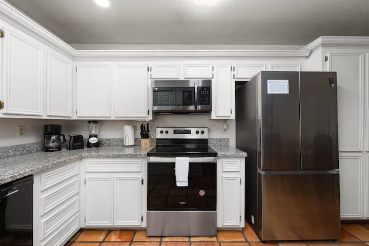 Casa Mezquite B - Walk To The Beach, Wifi - South Padre Island, TX