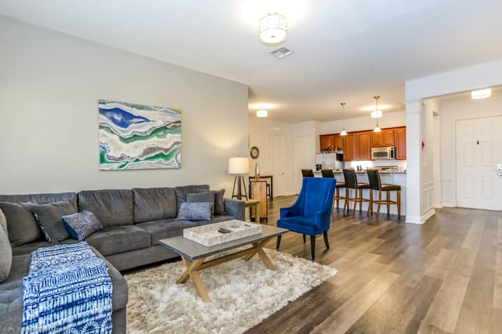 Beautiful Modern Vista Cay Condo, Near Parks-2011 - Orlando