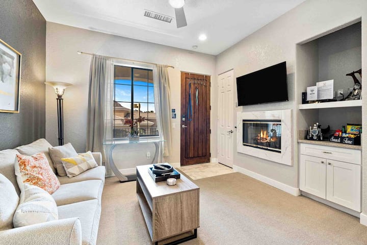 Modern La Quinta 1br Condo W Pool Kitchen Hot Tub - La Quinta